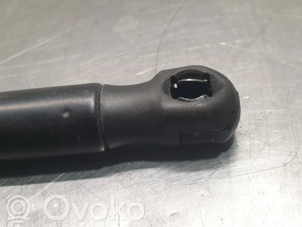 Mercedes-Benz E W212 Front bonnet/hood damper/strut