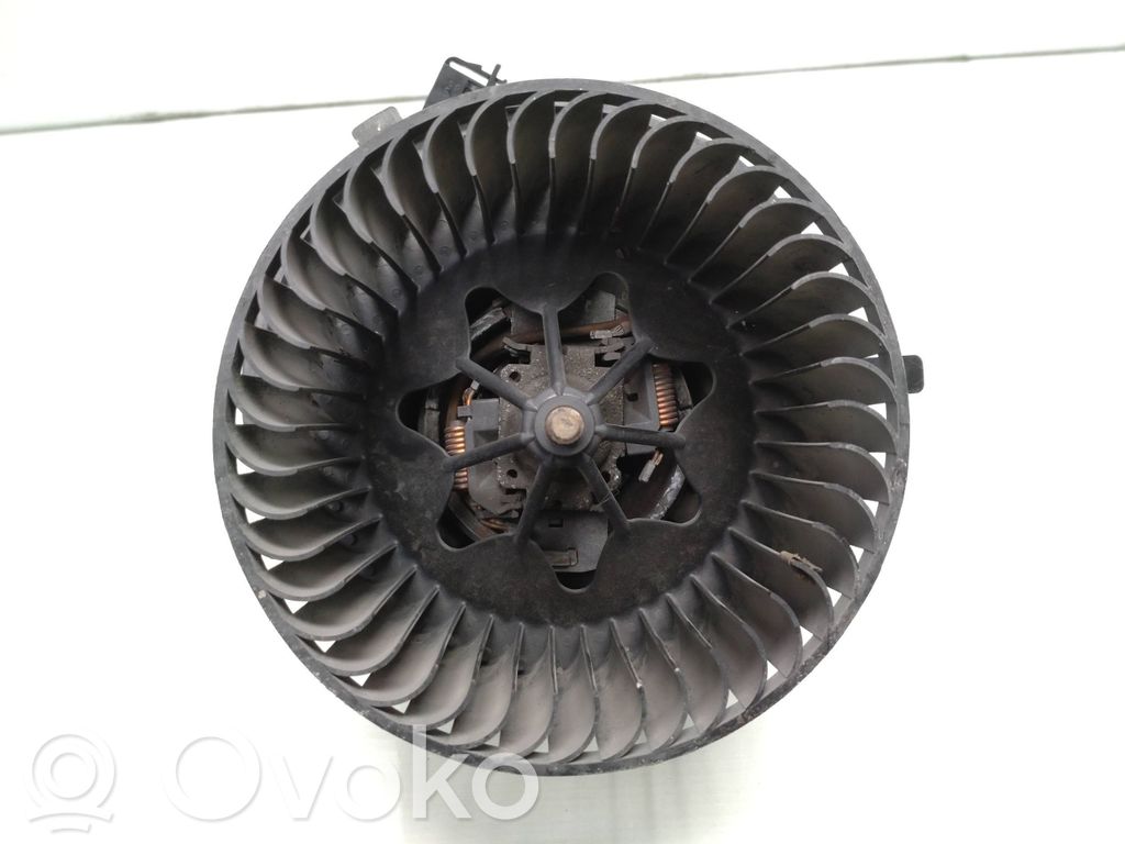 1K1820015F Volkswagen Touran I Pulseur d'air habitacle, 33,50 € | OVOKO