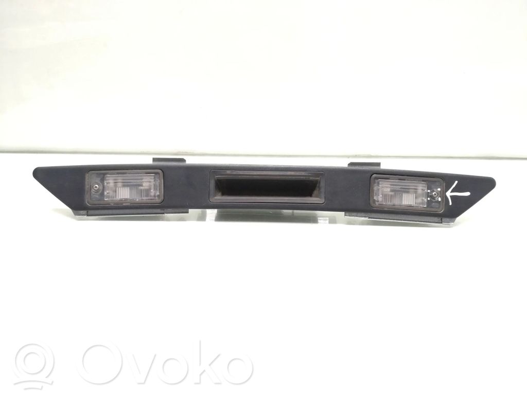 8P4827574 Audi A4 S4 B7 8E 8H Trunk door license plate light bar, €45. ...