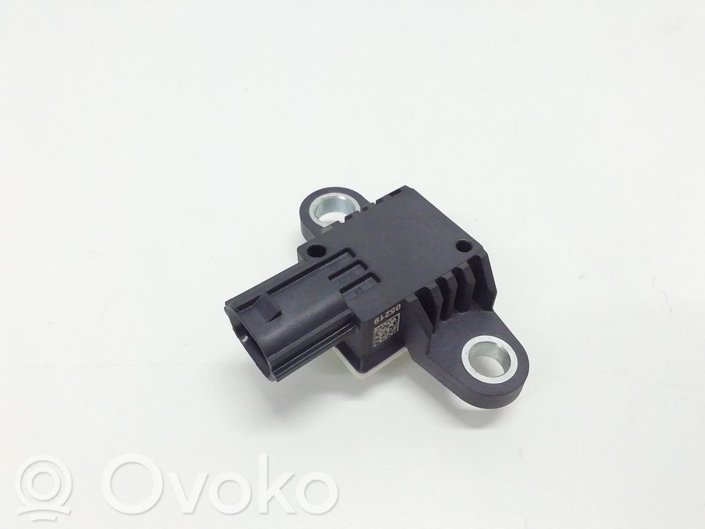 988300158R Renault Kadjar Capteur de collision / impact de déploiement ...