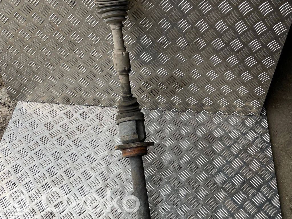 Toyota Corolla Verso AR10 Arbre d'entraînement avant, 30,00 € | OVOKO