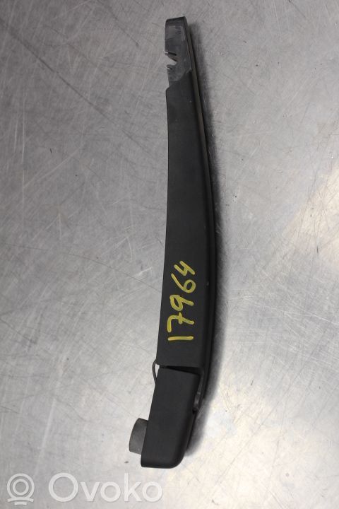 7701066672 Renault Twingo II Rear wiper blade arm, €23.71 | RRR