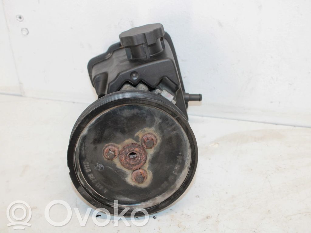 A0034667201 Mercedes-Benz Vito Viano W639 Power steering pump, €40.00 | RRR