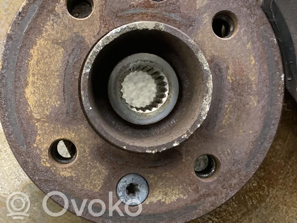 8200208332 Renault Clio II Front wheel hub spindle knuckle, €40.00 | RRR