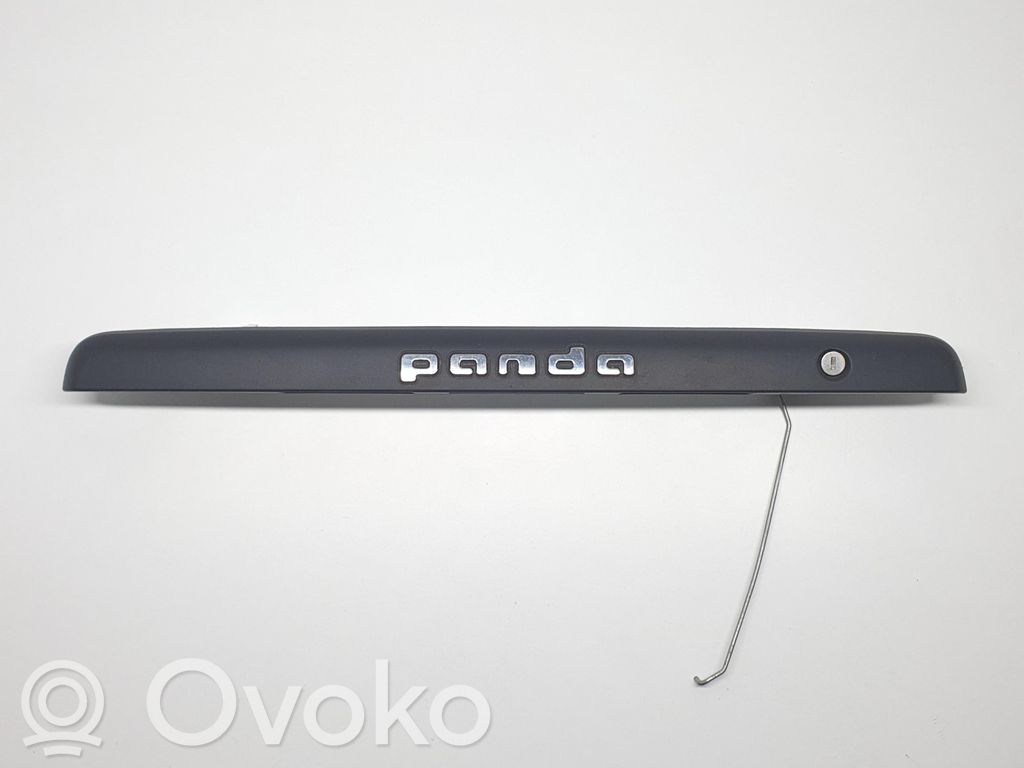 735576229 Fiat Panda III Trunk door license plate light bar, €102.00 | RRR