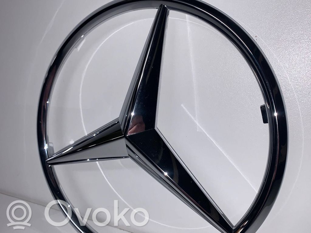 A0008172116 Mercedes-Benz Sprinter W907 W910 Manufacturer badge logo ...