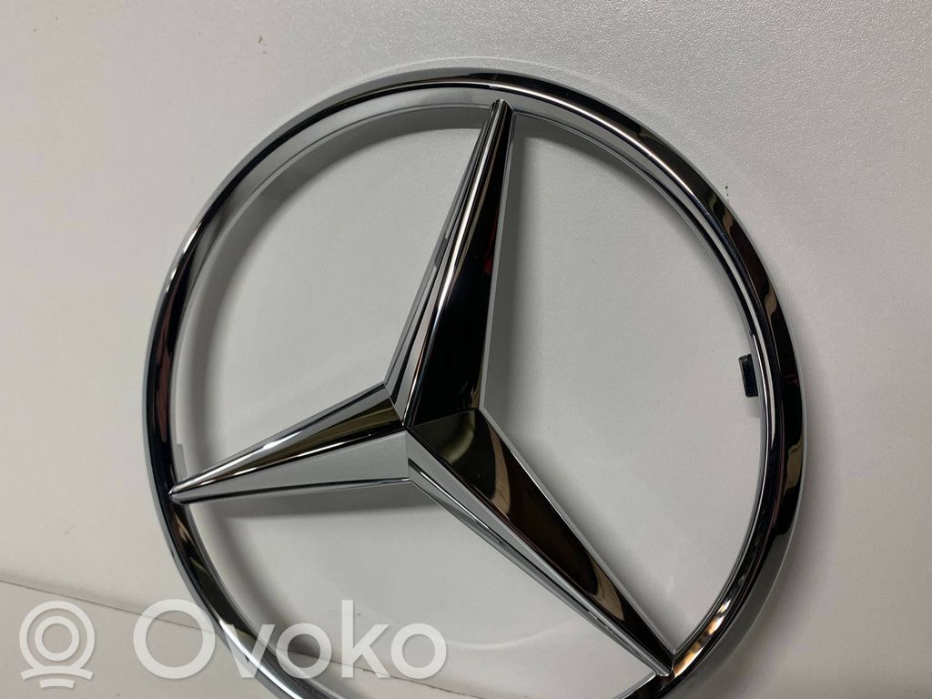 A0008172116 Mercedes-Benz Sprinter W907 W910 Manufacturer badge logo ...
