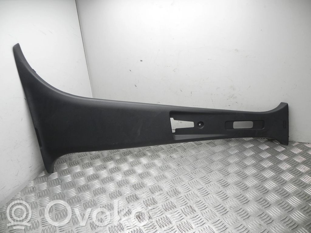 769150106R Dacia Spring Rivestimento montante (B) (fondo), 15,00 € | OVOKO