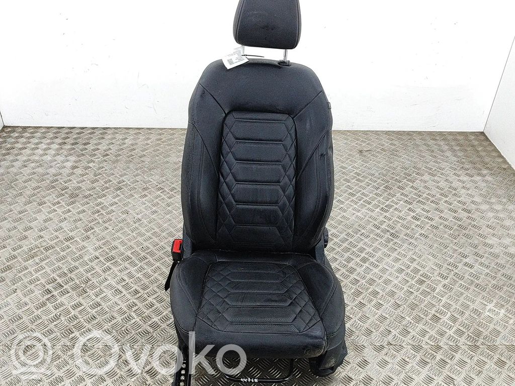 HU5A96608A15AA Ford Puma Siège conducteur avant, 178,00 € | OVOKO