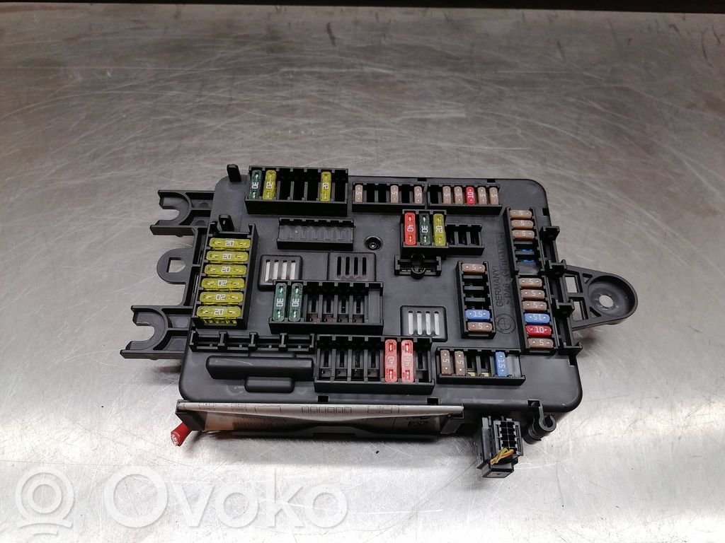 9261111 BMW M3 F80 SAM control unit, €44.00 | RRR