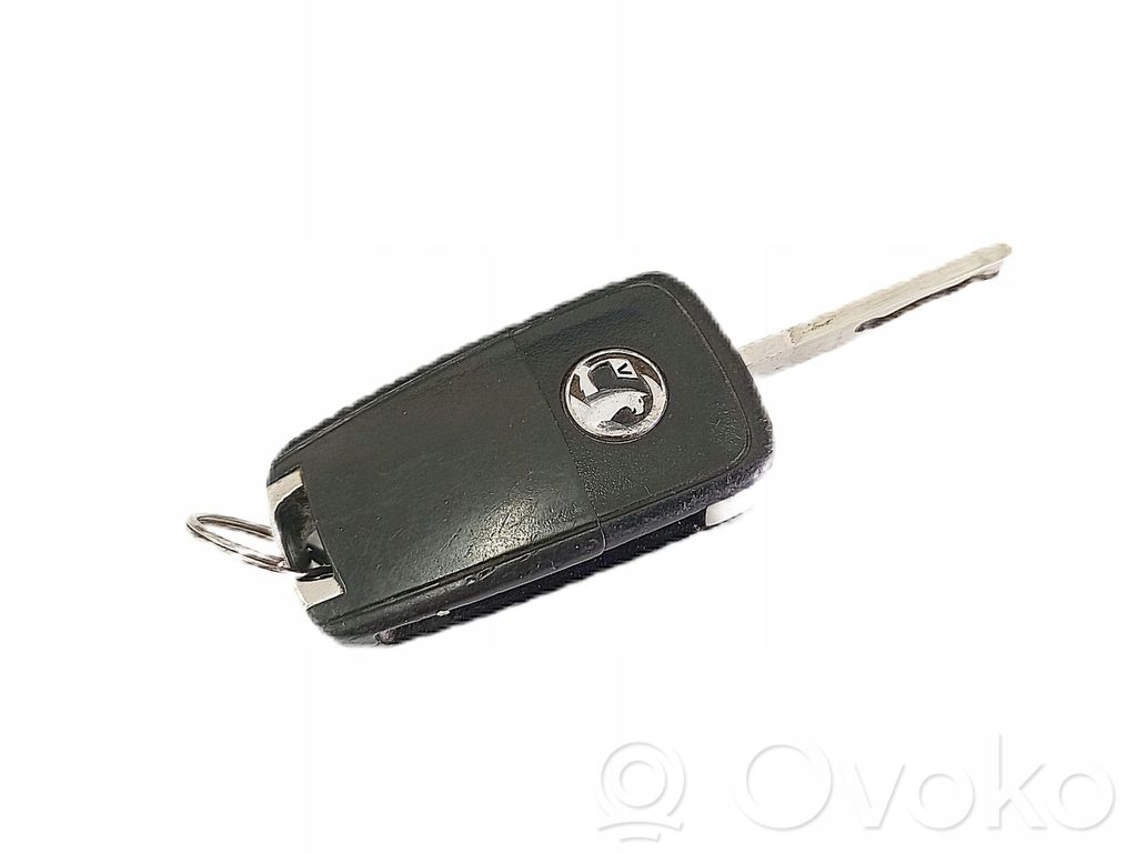 13574865 Opel Astra J Clé / carte de démarrage, 17,65 € | OVOKO