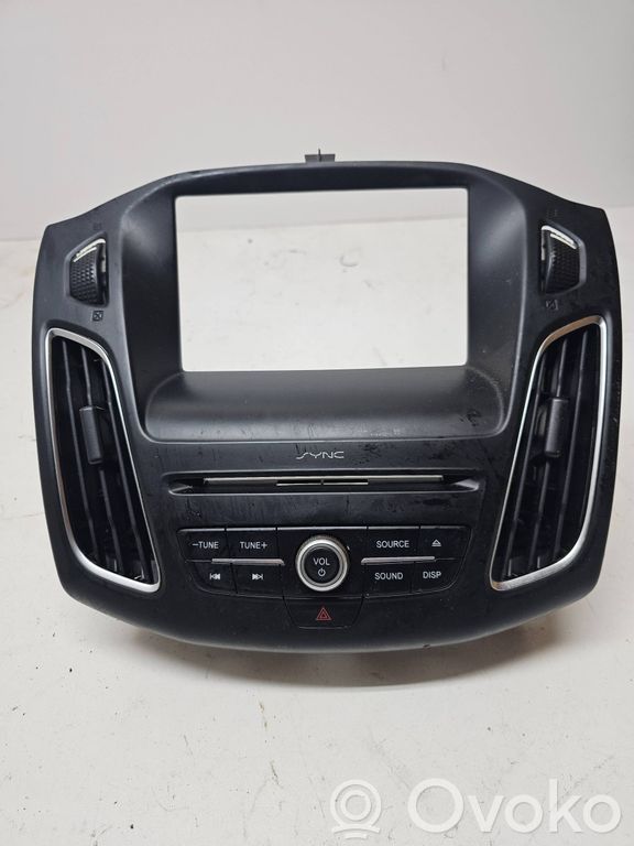 F1EB18835 Ford Focus Head unit multimedia control, €60.00 | RRR