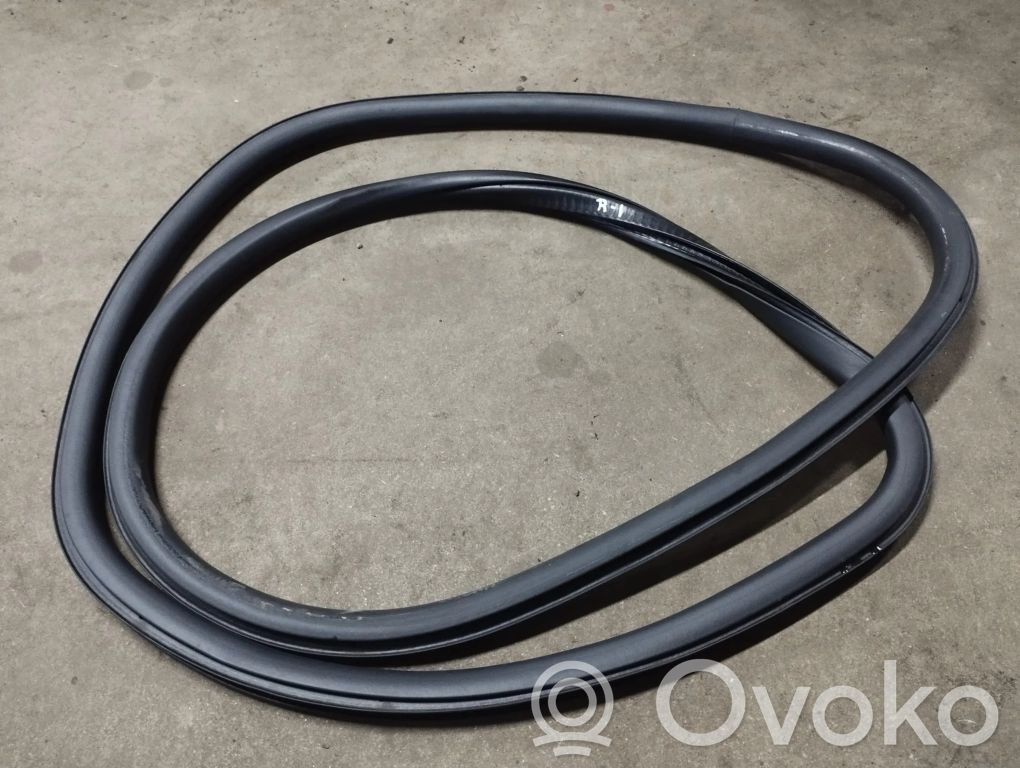 Jeep Renegade Front door rubber seal, €20.00 | RRR