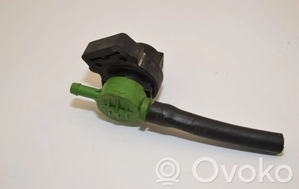 A0004708793 Mercedes-Benz C W204 Injection de carburant, 48,68 € | OVOKO