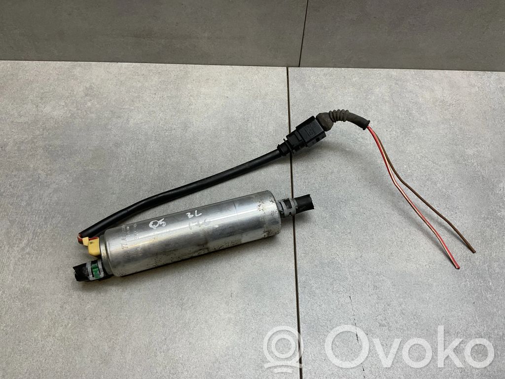 8K0906095B Audi Q5 SQ5 Fuel injection high pressure pump, €10.00 | RRR