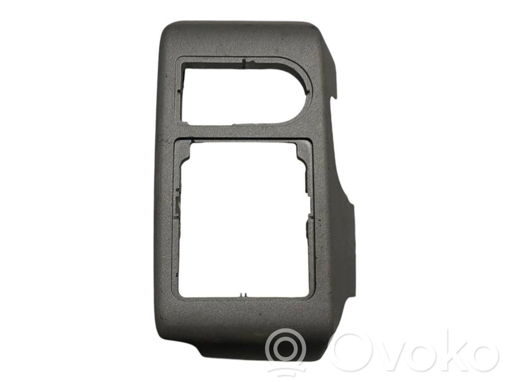 8262334 Land Rover Range Rover L322 Cadre, panneau d'unité radio / GPS ...