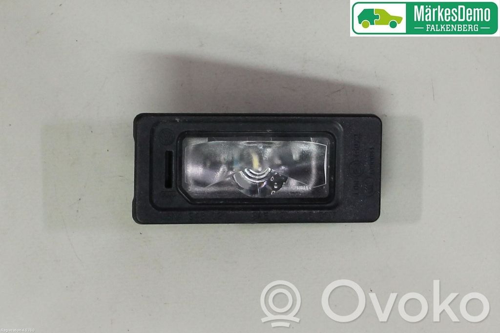 5NA943021 Volkswagen PASSAT B8 Number plate light, €24.55 | RRR