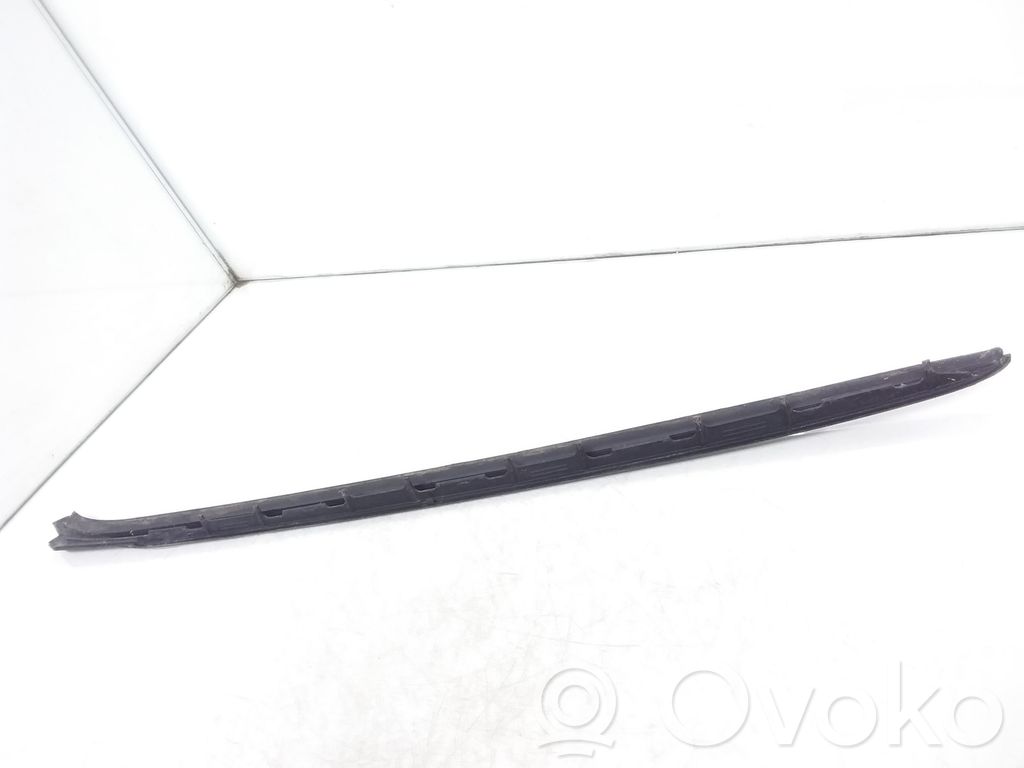 ARA217006 BMW 3 F30 F35 F31 Garniture de pare-brise 7258188 51317258188 ...