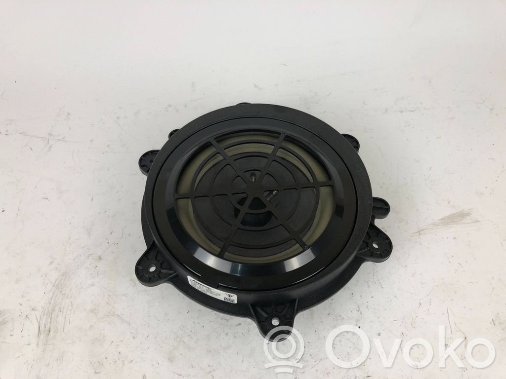 7PP035710C Porsche Macan (95B) Enceinte de porte arrière, 18,50 € | OVOKO