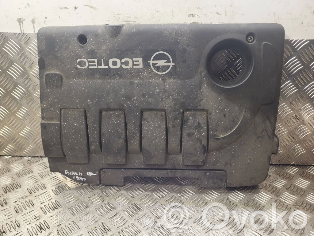 55556745 Opel Astra H Couvercle cache moteur, 20,00 € | OVOKO