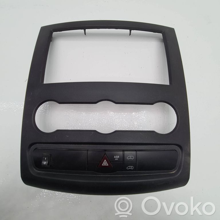 A9066800017 Mercedes-Benz Sprinter W906 Radio/GPS head unit trim, €20. ...