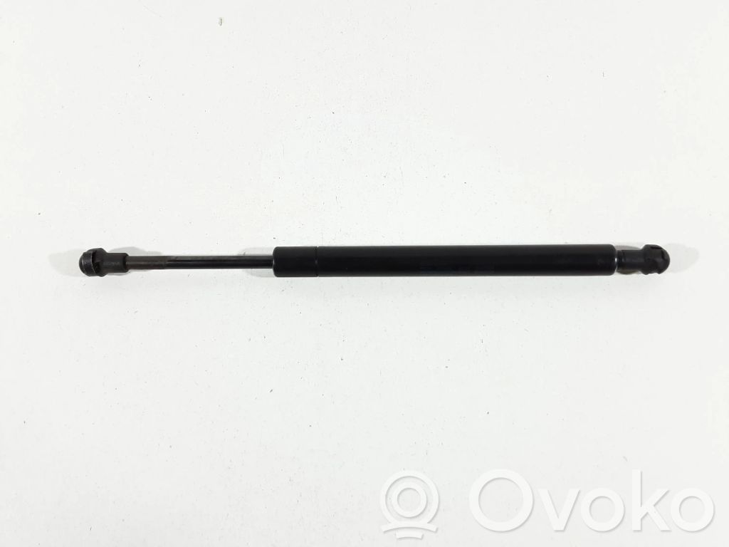 7L6845587A Volkswagen Touareg I Rear window strut damper, €5.00 | RRR