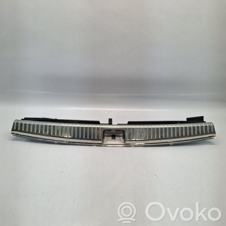 A2056900044 Mercedes-Benz C W205 Protection de seuil de coffre, 15,00 ...