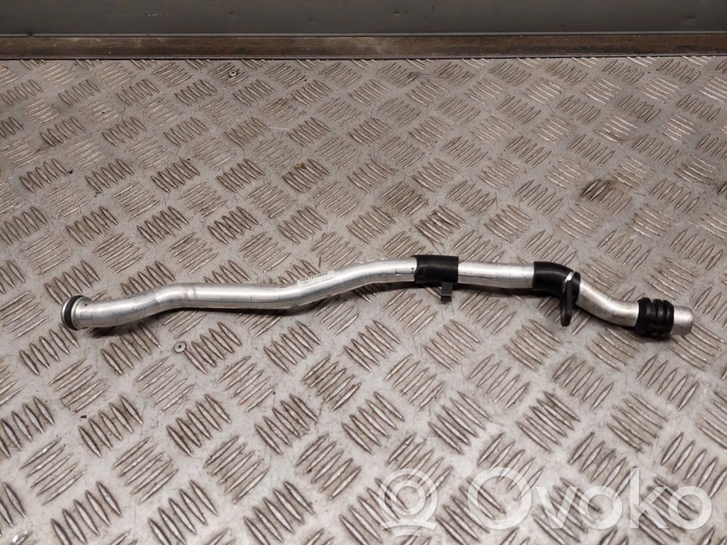 06E121065S Audi Q7 4M Engine coolant pipe/hose, €10.00 | RRR