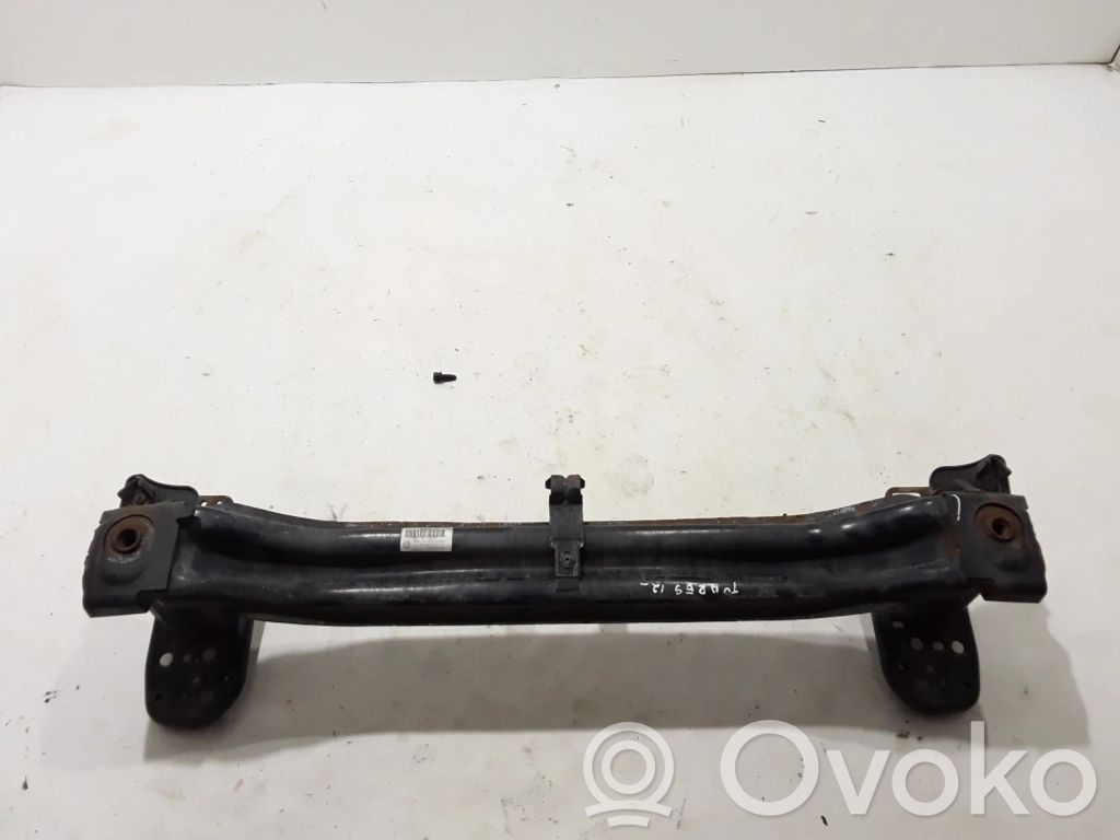 7P0807109D Volkswagen Touareg II Traverse de pare-chocs avant, 180,00 ...