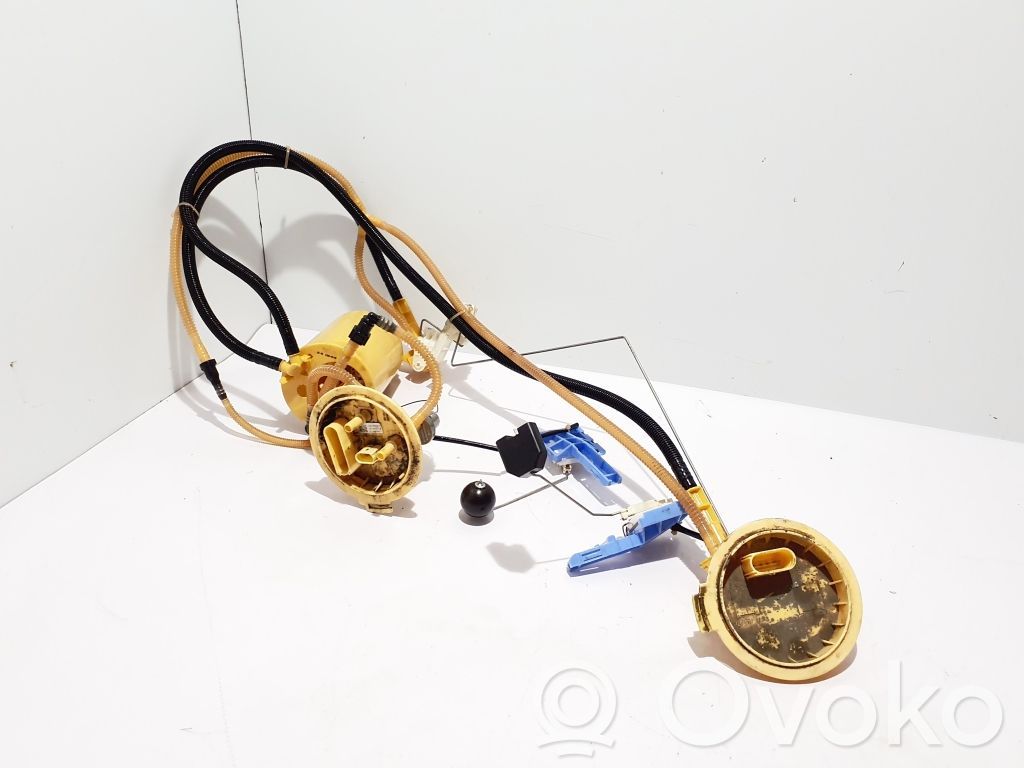 7P6919679A Porsche Cayenne (92A) In-tank fuel pump, €102.00 | RRR