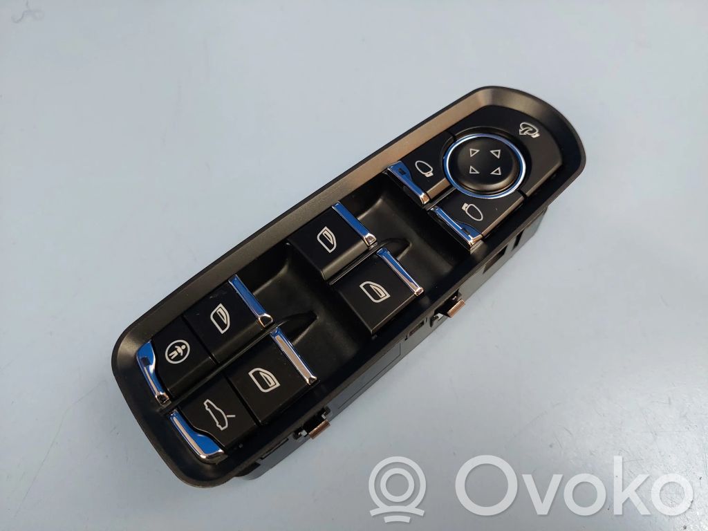 7PP959858MDML Porsche Cayenne (92A) Electric window control switch, €53 ...