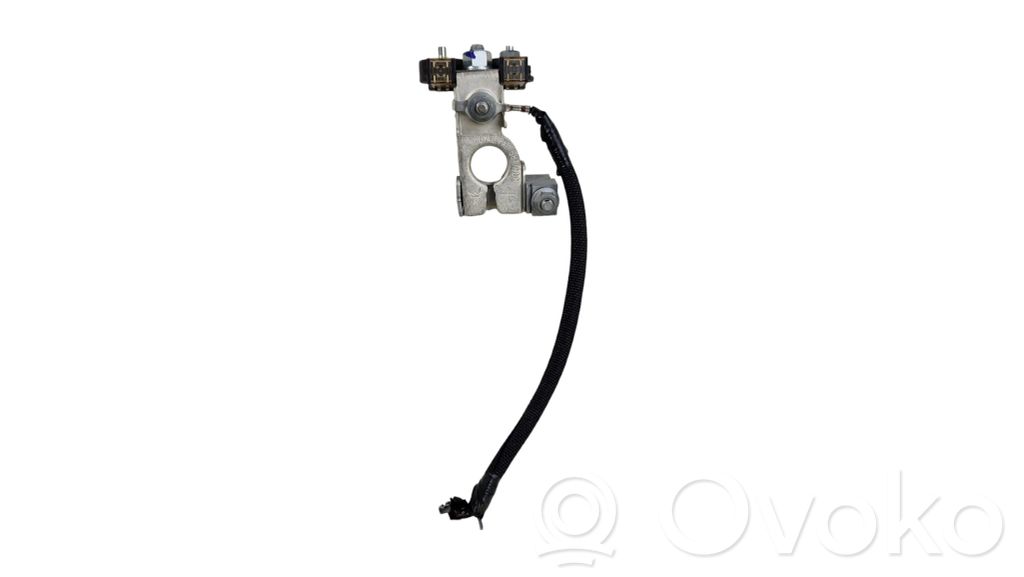 6817908 Ford Fusion II Positive cable (battery), €19.00 | RRR
