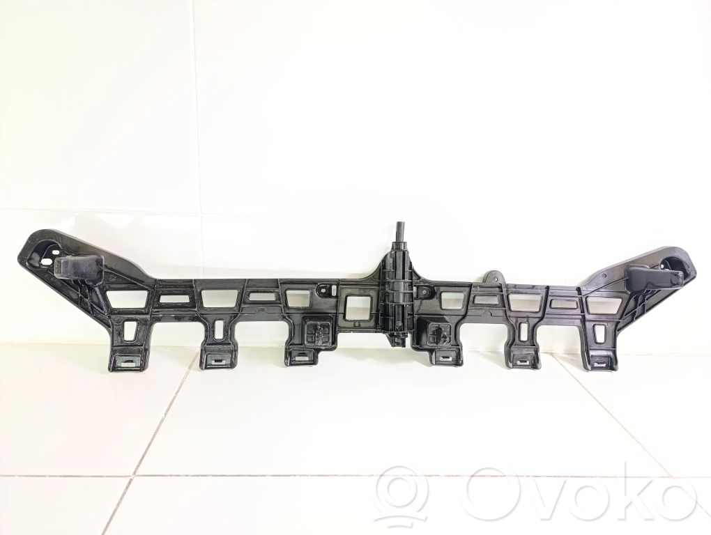 5LA807723 Skoda Enyaq iV Front bumper mounting bracket, €20.00 | RRR