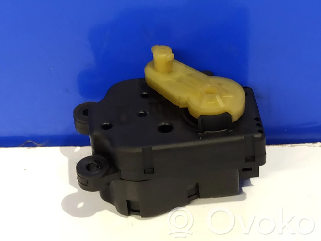9180204 Saab 9-3 Ver1 A/C air flow flap actuator/motor, €9.00 | RRR