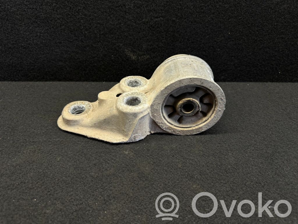 4B0501522E Volkswagen PASSAT B5.5 Rear axle beam mounts housing, €8.00 ...