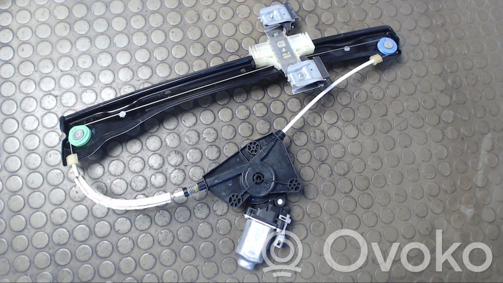 Volkswagen Up Front window lifting mechanism without motor, €80.00 | RRR
