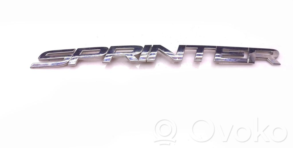 A9068179014 Mercedes-Benz Sprinter W906 Logo, sigle, emblème de porte ...