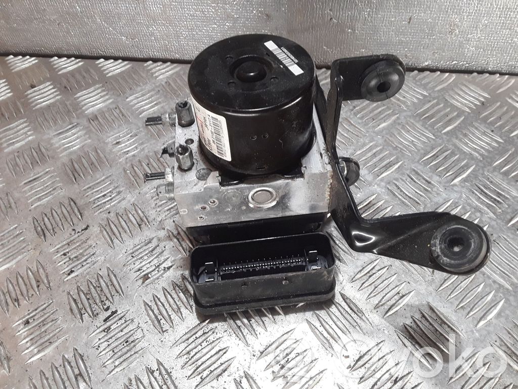 BFD2437AZ Mazda 3 II ABS Pump, €100.00 | RRR