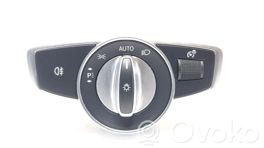 A20590518109107 Mercedes-Benz C W205 Panel lighting control switch, €23 ...