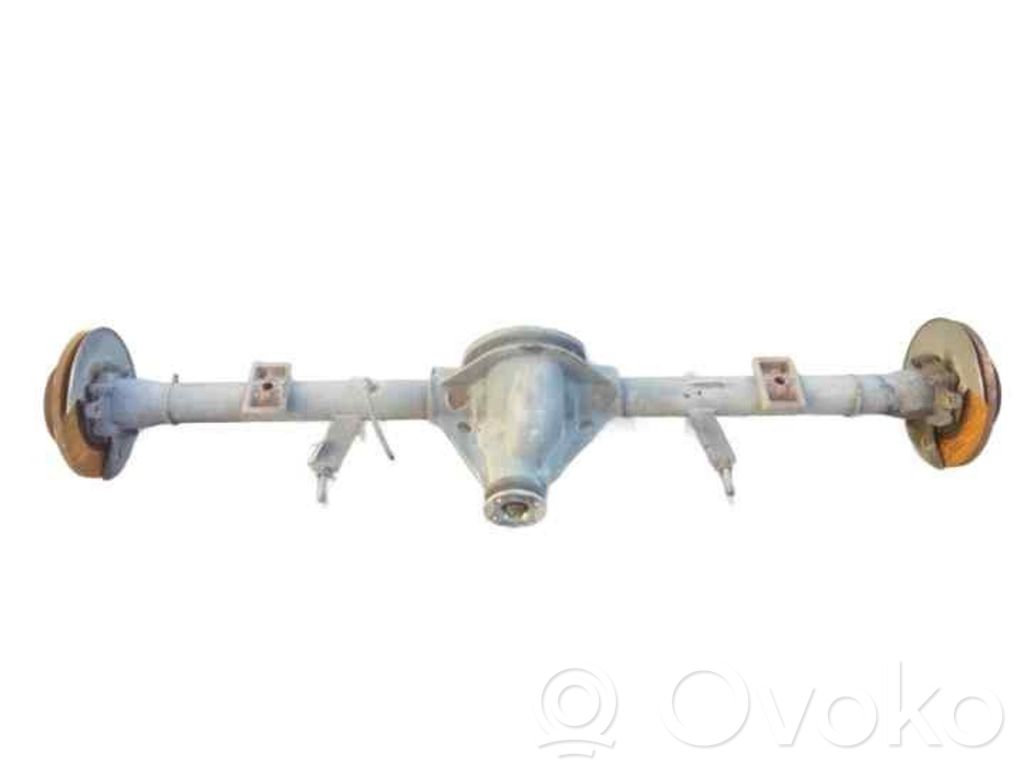 46391690-20F4 Iveco Daily 6th gen Taka-akselin palkki, jossa on ...