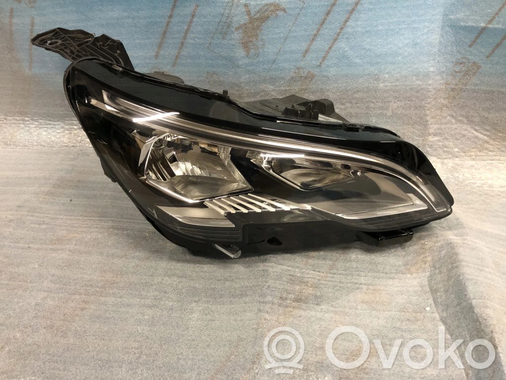 9810478080 Peugeot 3008 II Phare frontale, 230,00 € | OVOKO