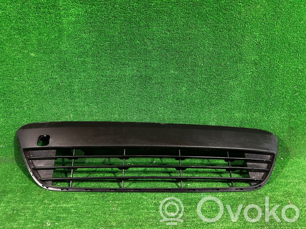 86561-1w700 KIA Rio Front bumper lower grill, €94.12 | RRR