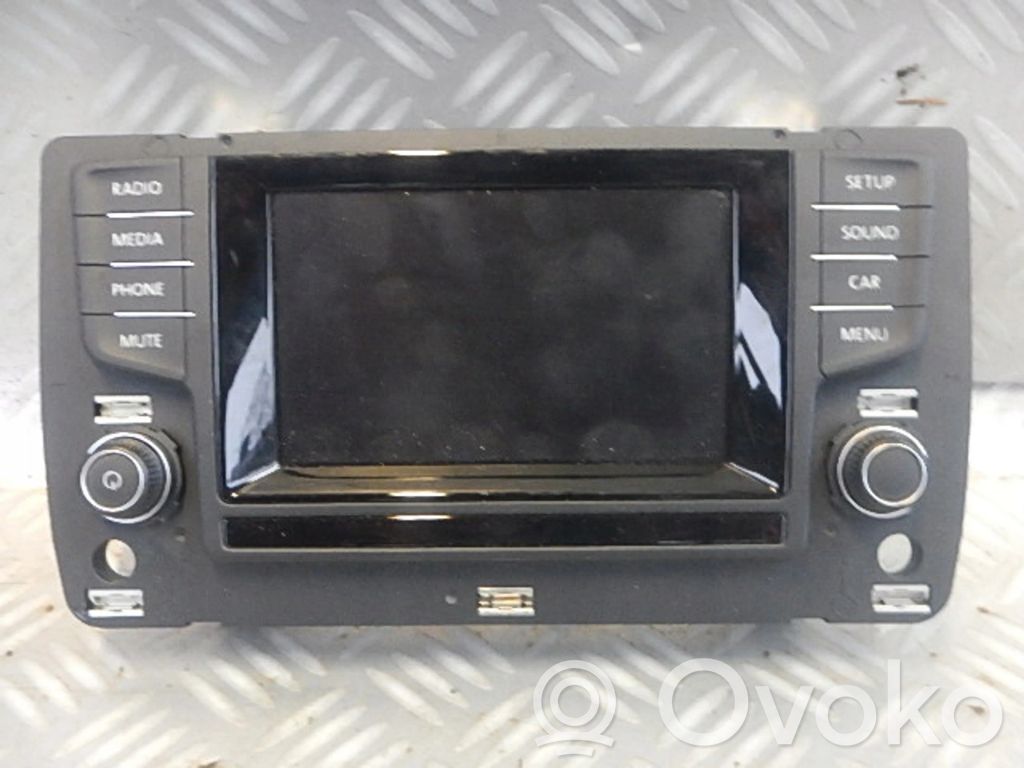 5G0919605 Volkswagen Golf VII Radio/CD/DVD/GPS head unit, €135.29 | RRR