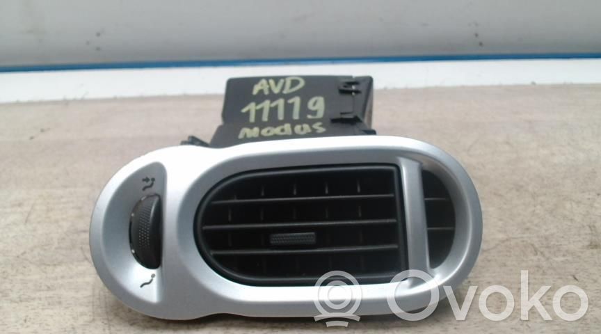 Renault Modus Dash center air vent grill, €23.71 | RRR