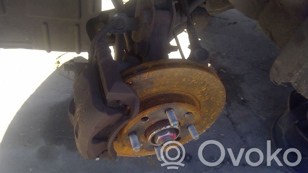 95492092 Chevrolet Spark Front wheel hub spindle knuckle, €40.00 | RRR