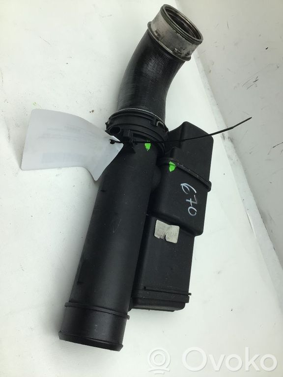 2115284782 Mercedes-Benz E W211 Turbo air intake inlet pipe/hose, €24.24 | RRR