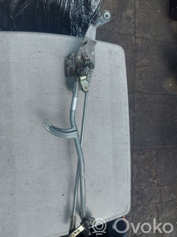 A2058208102 Mercedes-Benz C AMG W205 Front wiper linkage and motor, € ...