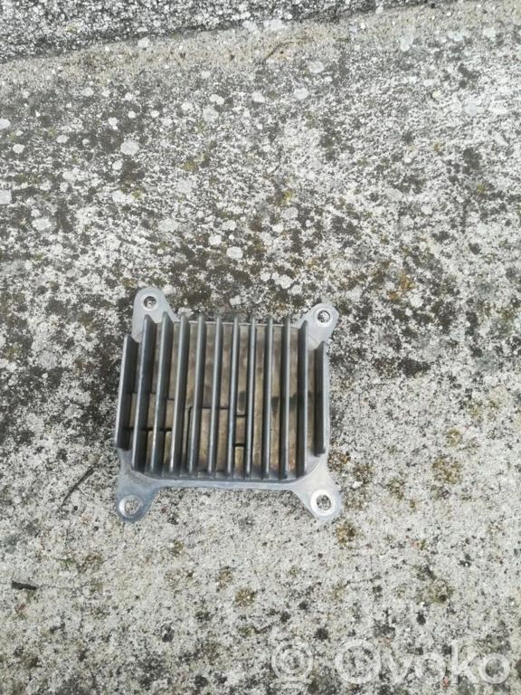 1532925-02-C Tesla Model 3 LED ballast control module, €56.19 | RRR