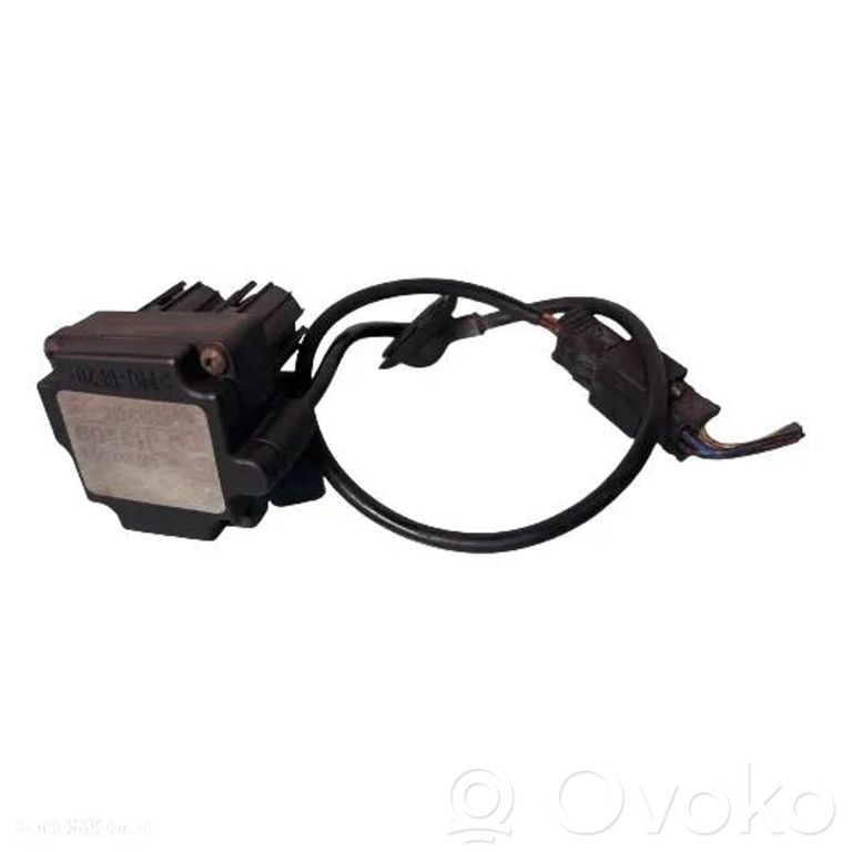 2108300172 Mercedes-Benz E W210 Interior temperature sensor, €6.82 | RRR