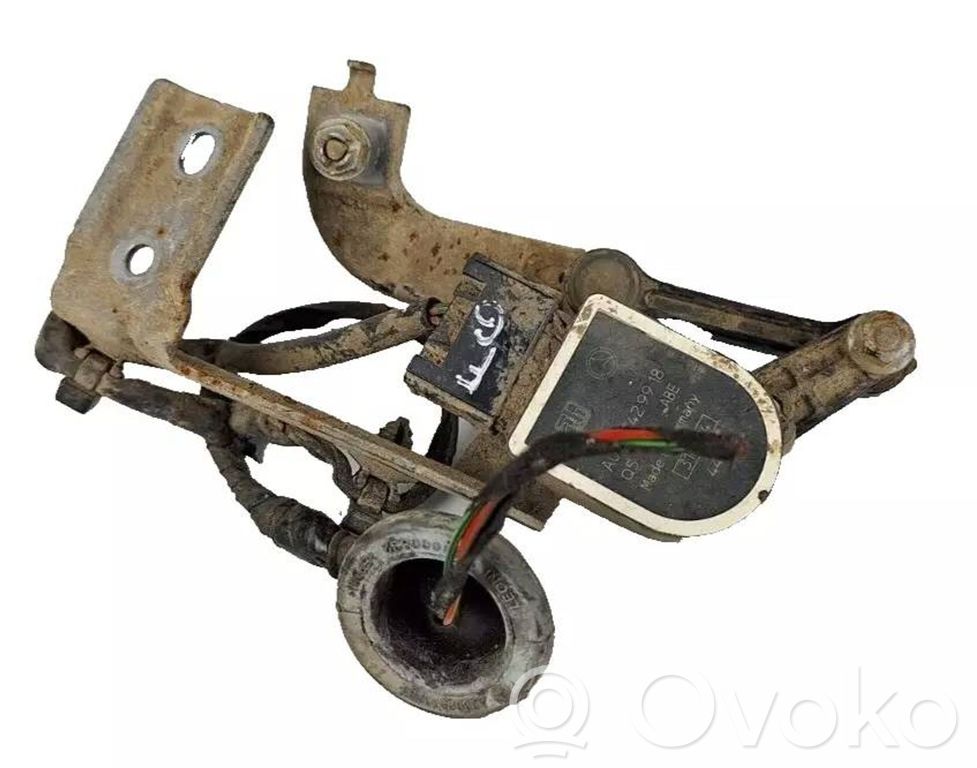 A0045429918 Mercedes-Benz ML W166 Air suspension front height level ...